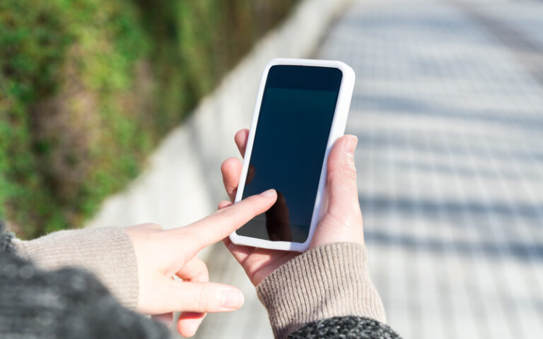 iPhone画面のタッチ感度がしっくりこない…！タッチ感度を調節して、快適なiPhone操作をする方法 | All Smart Phone Media